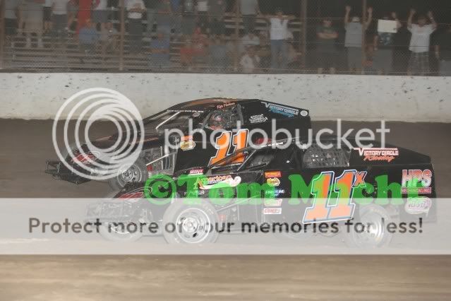 Saturday Night Racer - Bakersfield Speedway Photos 8-13-11